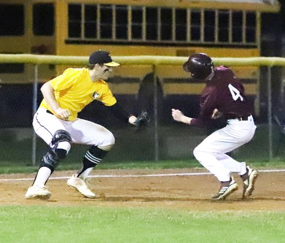 Eagles squeeze past Garrison Bulldogs, 3-1 | Sports | dailysentinel.com