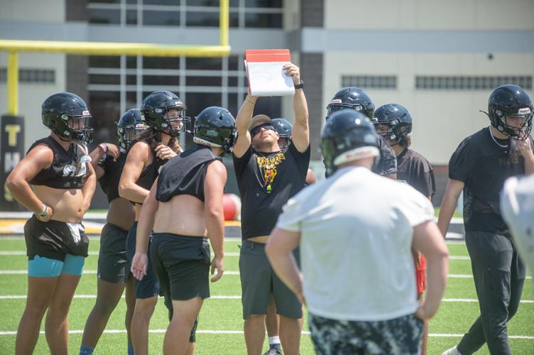 Bears host first practice under new head coach | Sports | dailysentinel.com
