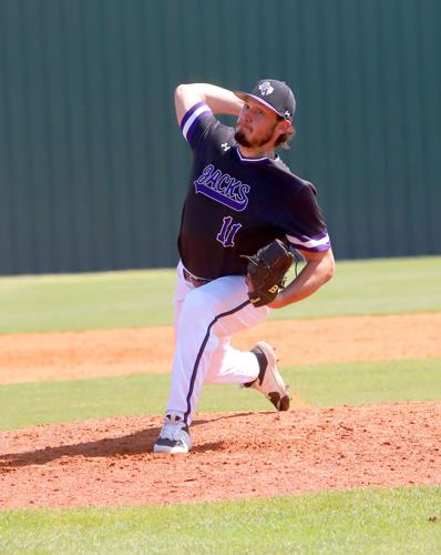 Lumberjacks split series with UNO | Social Media | dailysentinel.com