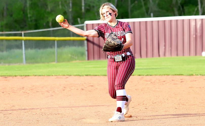 Lady 'Dogs sprint past Martinsville, 12-1 | Sports | dailysentinel.com