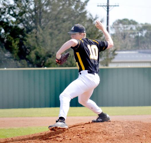 Inside Look at Our Champions: Hall completes impressive career at Alto ...