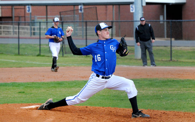 Central Heights defeats Center, 5-4 | Sports | dailysentinel.com