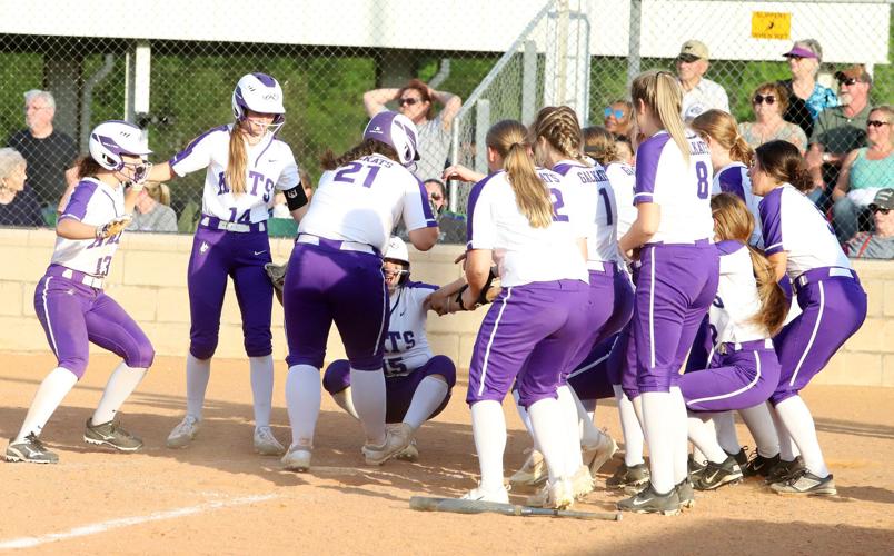 Burt, Galkats storm past Douglass, 8-6 | Sports | dailysentinel.com