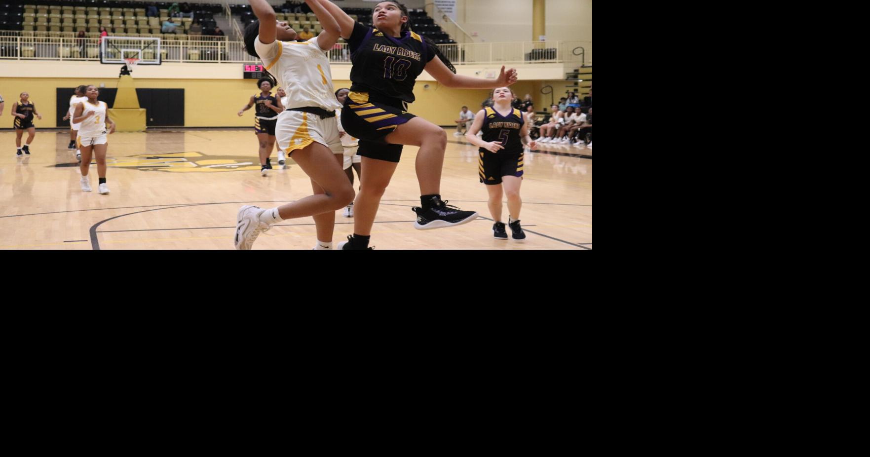 Lady Dragons fall to Lady Riders Friday | Sports | dailysentinel.com