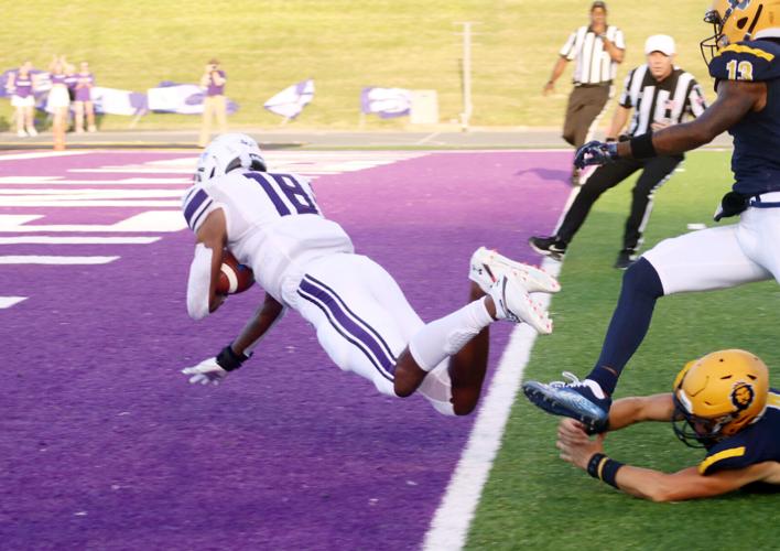 SFA dominates Warner, 98-0 Saturday | Sports | dailysentinel.com