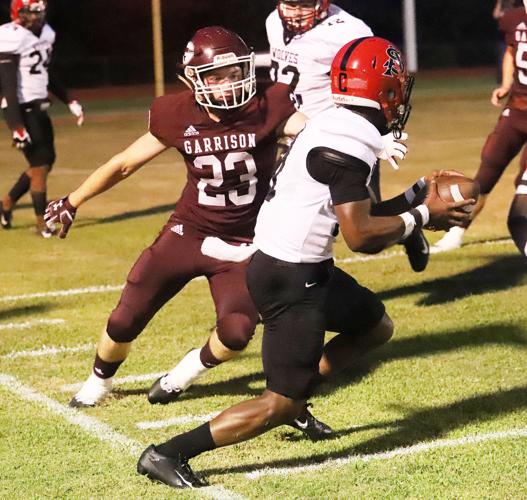 Wolves shake off Garrison Bulldogs, 36-28 | Sports | dailysentinel.com