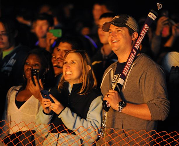 SFA Homecoming Bonfire | Photo Gallery | dailysentinel.com