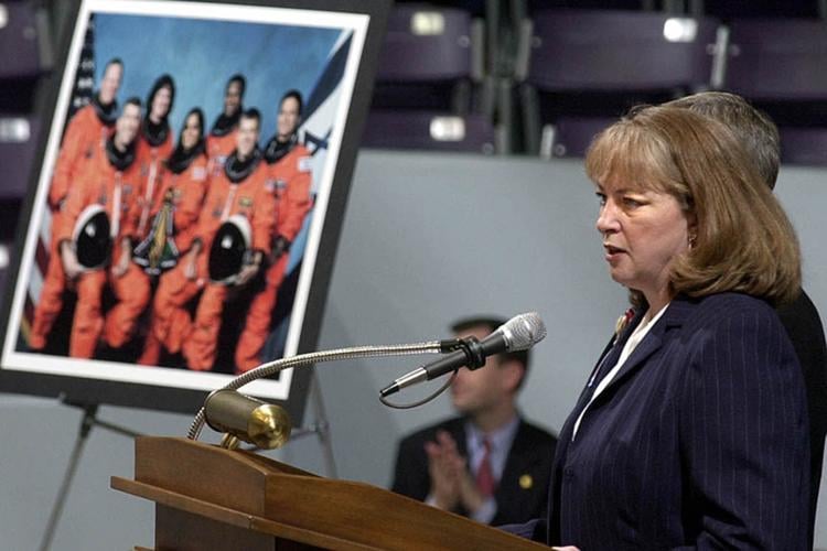 Space Shuttle Columbia 2003 | Photo Gallery | dailysentinel.com