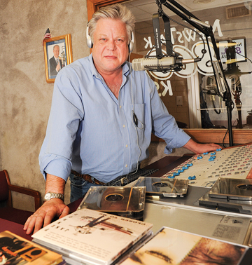 Actor Brad Maule returns to roots, finds joy in teaching future ...