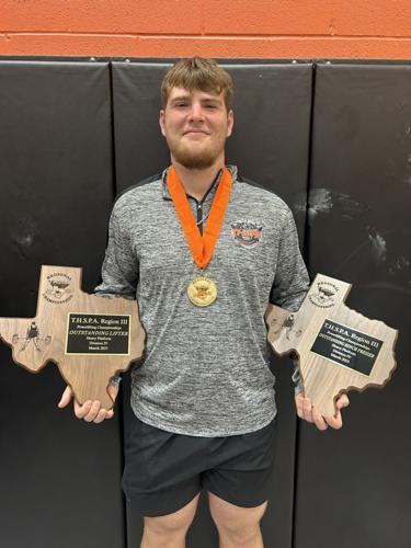 Garrison powerlifting squad looks to win third straight state title ...