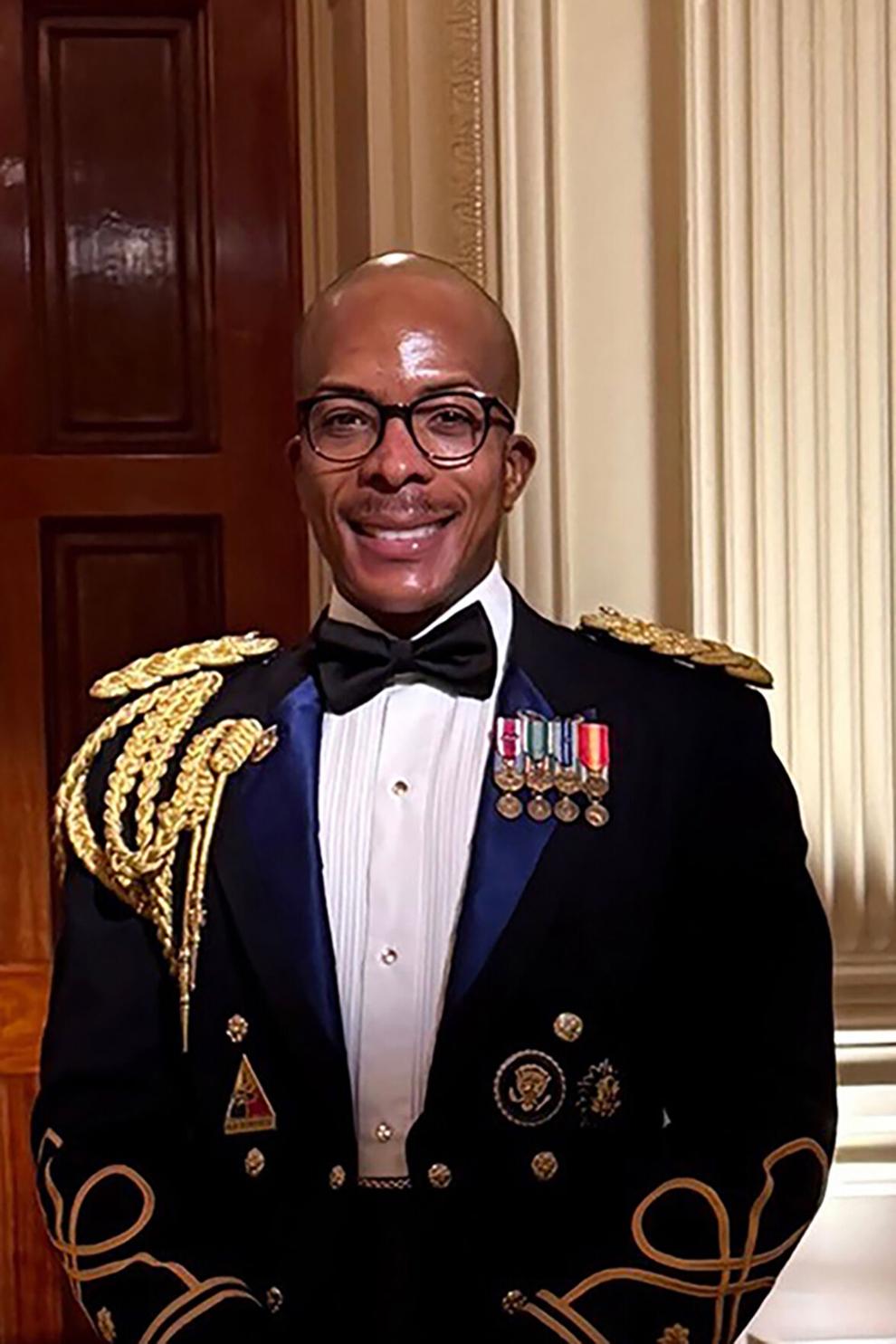 SFA to honor 2025 alumni award recipients, athletics hall of fame ...