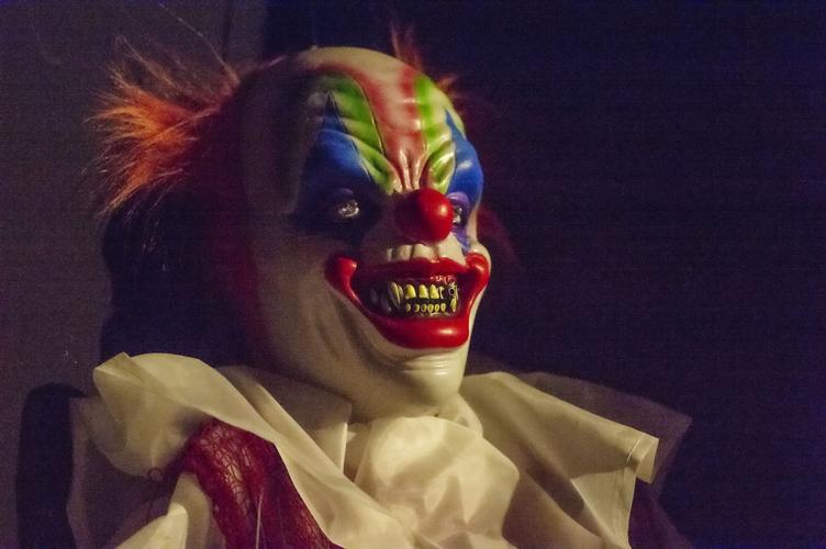 VFD adds wicked twists to haunted house | Local News | dailysentinel.com