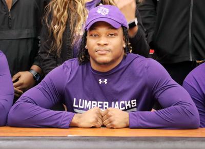Cedar Hill's Jaylen Jenkins signs with SFA | Sports | dailysentinel.com
