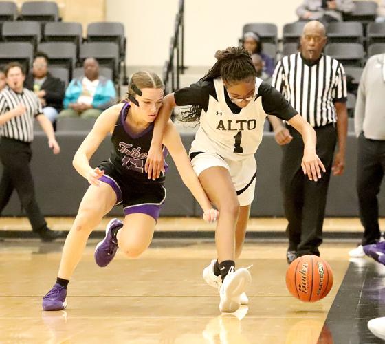 Douglass shuts down Lady Jackets, 68-15 | Sports | dailysentinel.com