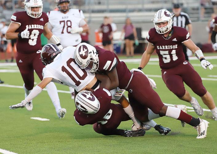 Garrison pounces on Arp, 48-20 | Sports | dailysentinel.com