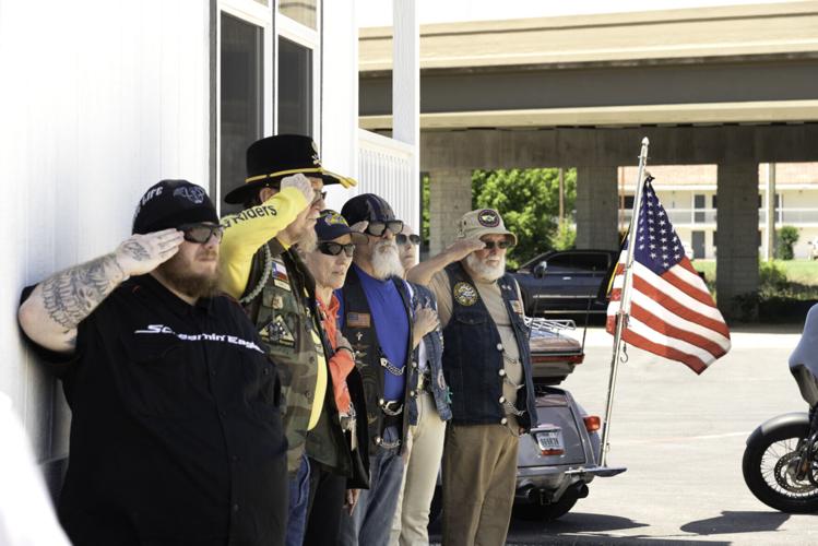Giant flag, memorial honor veterans | Local News | dailysentinel.com