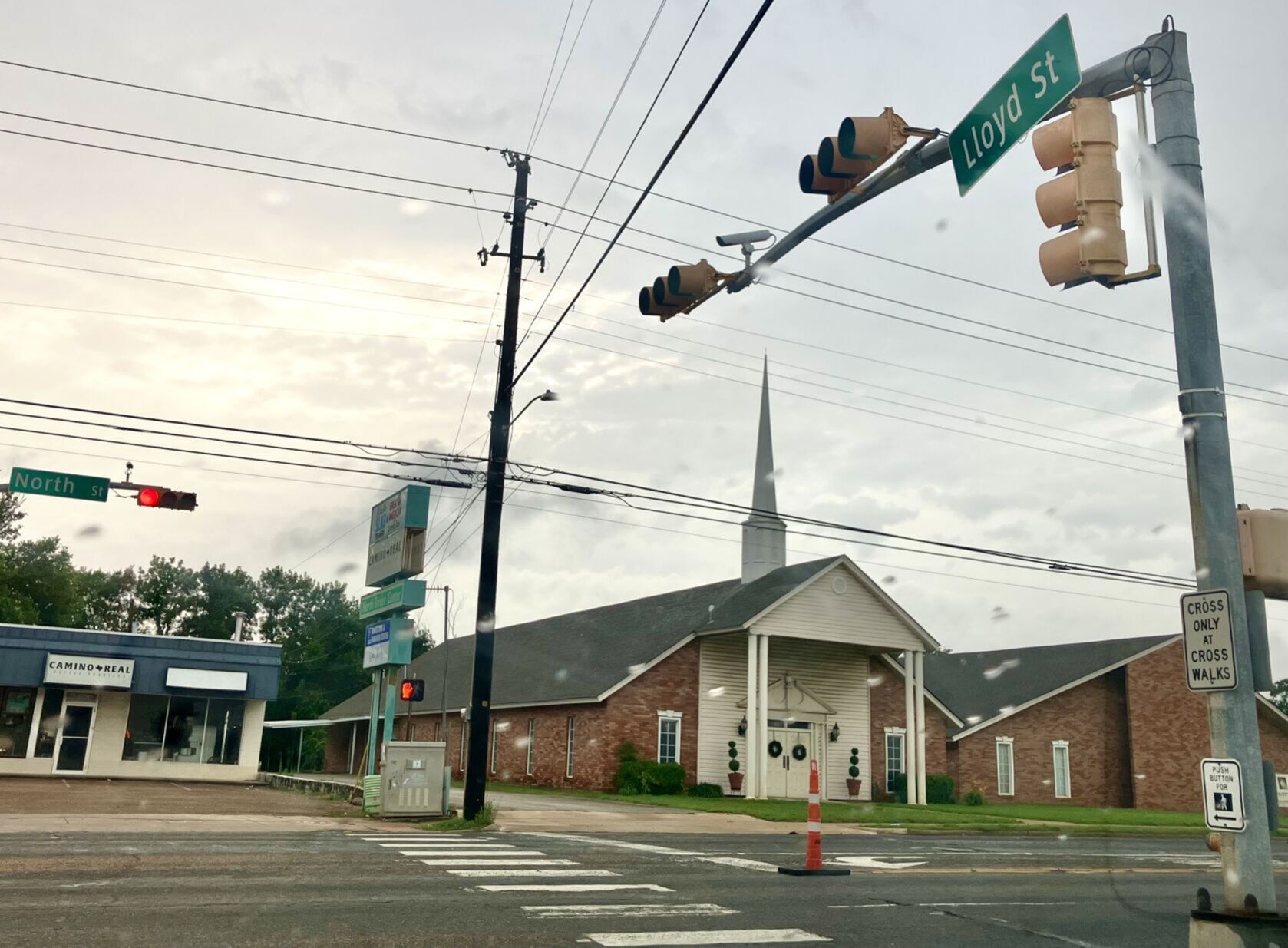 TxDOT: Lloyd Street traffic light to stay, for now | Local News ...