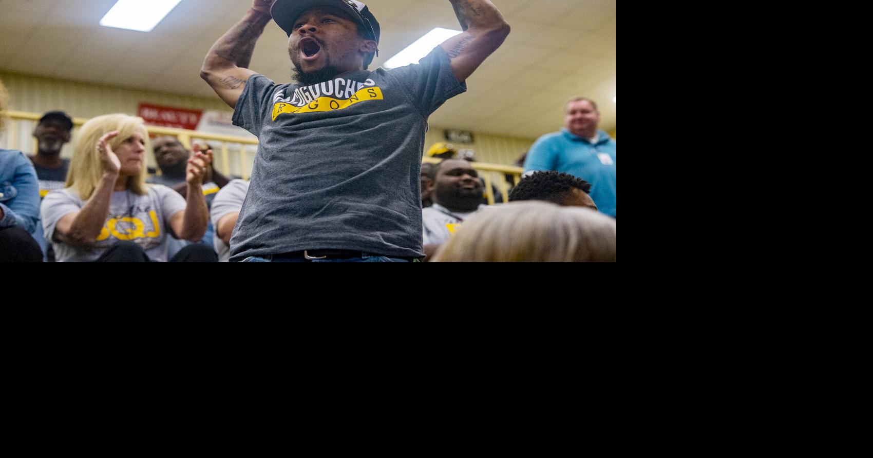 NISD welcomes back teachers, staff | Social Media | dailysentinel.com