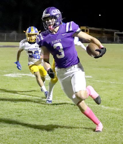 Indians overcomes Bearkats in 49-48 thriller | Sports | dailysentinel.com