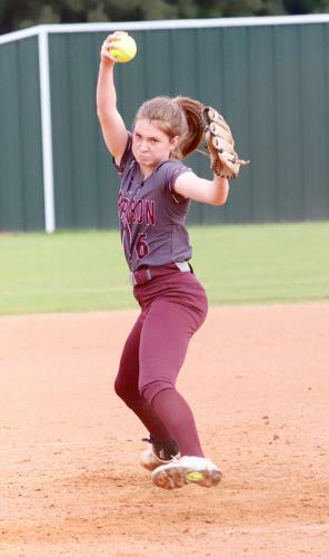 Reneau signs softball pact with A&M-Commerce | Sports | dailysentinel.com