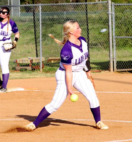 Lady Owls start slow, come alive to blitz Lady Pirates, 13-3 | Sports ...