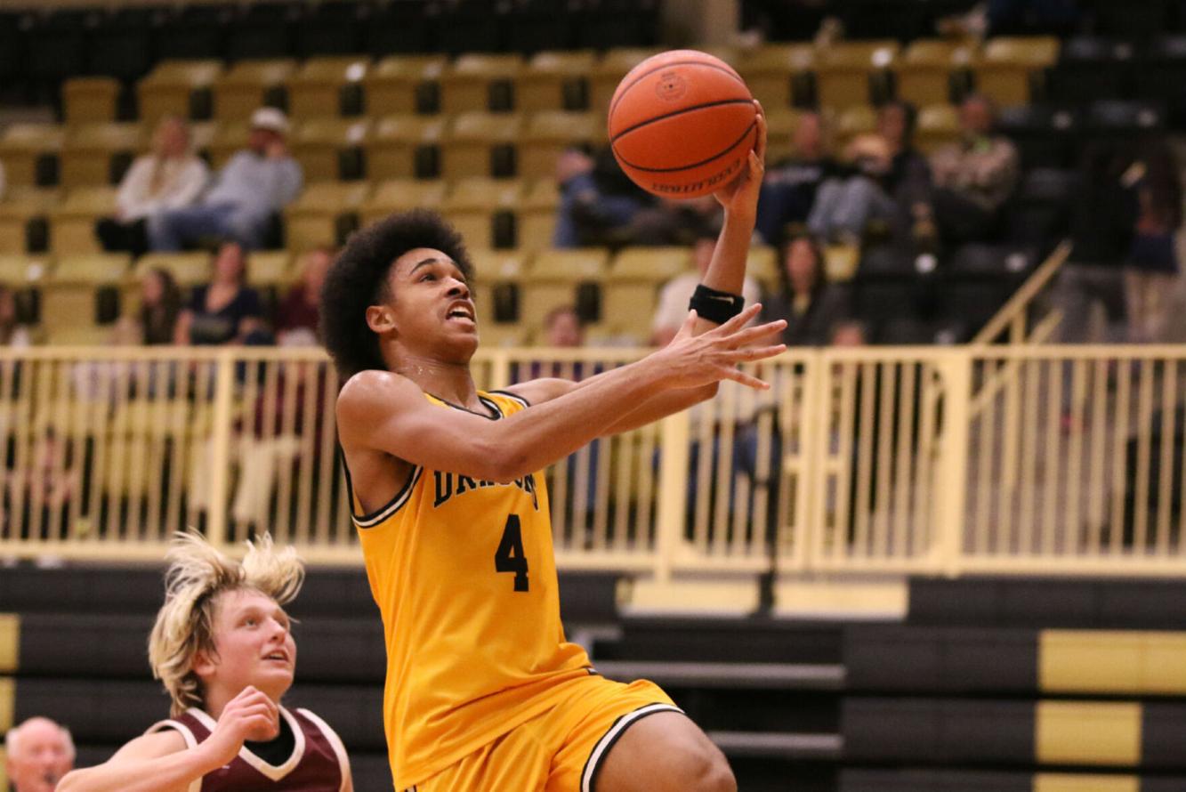Basketball teams gear up for holiday tournaments | Sports ...