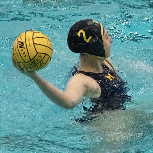 Nieberding joins Michigan club water polo team, wins national ...