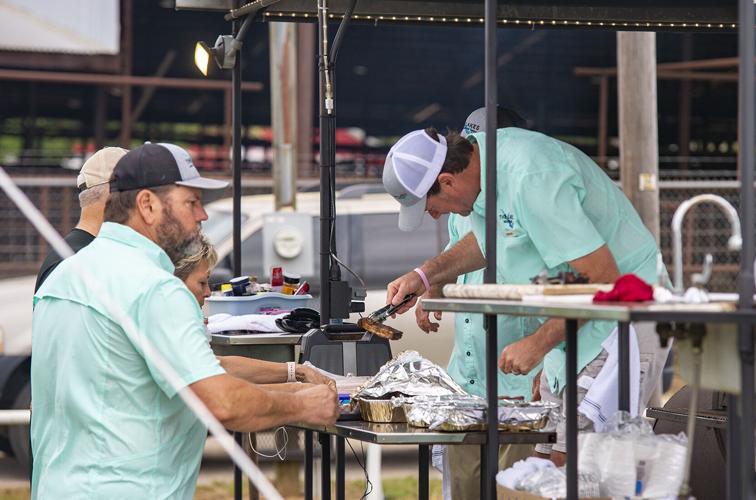 Do Dat BBQ | Photo Gallery | dailysentinel.com