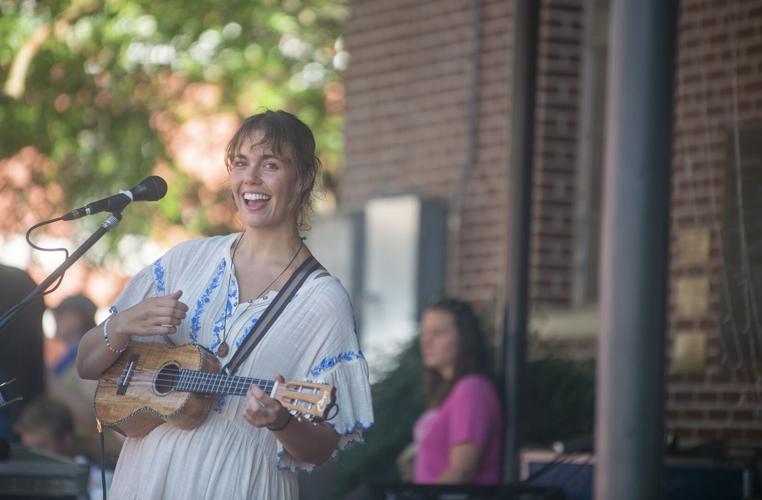 Blueberry Festival draws in thousands | Social Media | dailysentinel.com