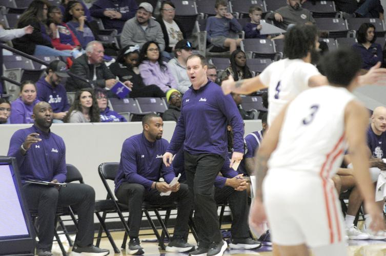 Lumberjacks go 1-1 in first two games under Jasick | Sports ...