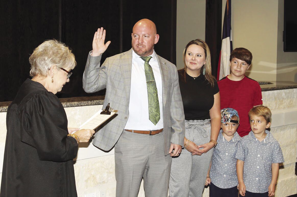 Dalton Rice sworn in as Kerrville’s city manager | Local News ...