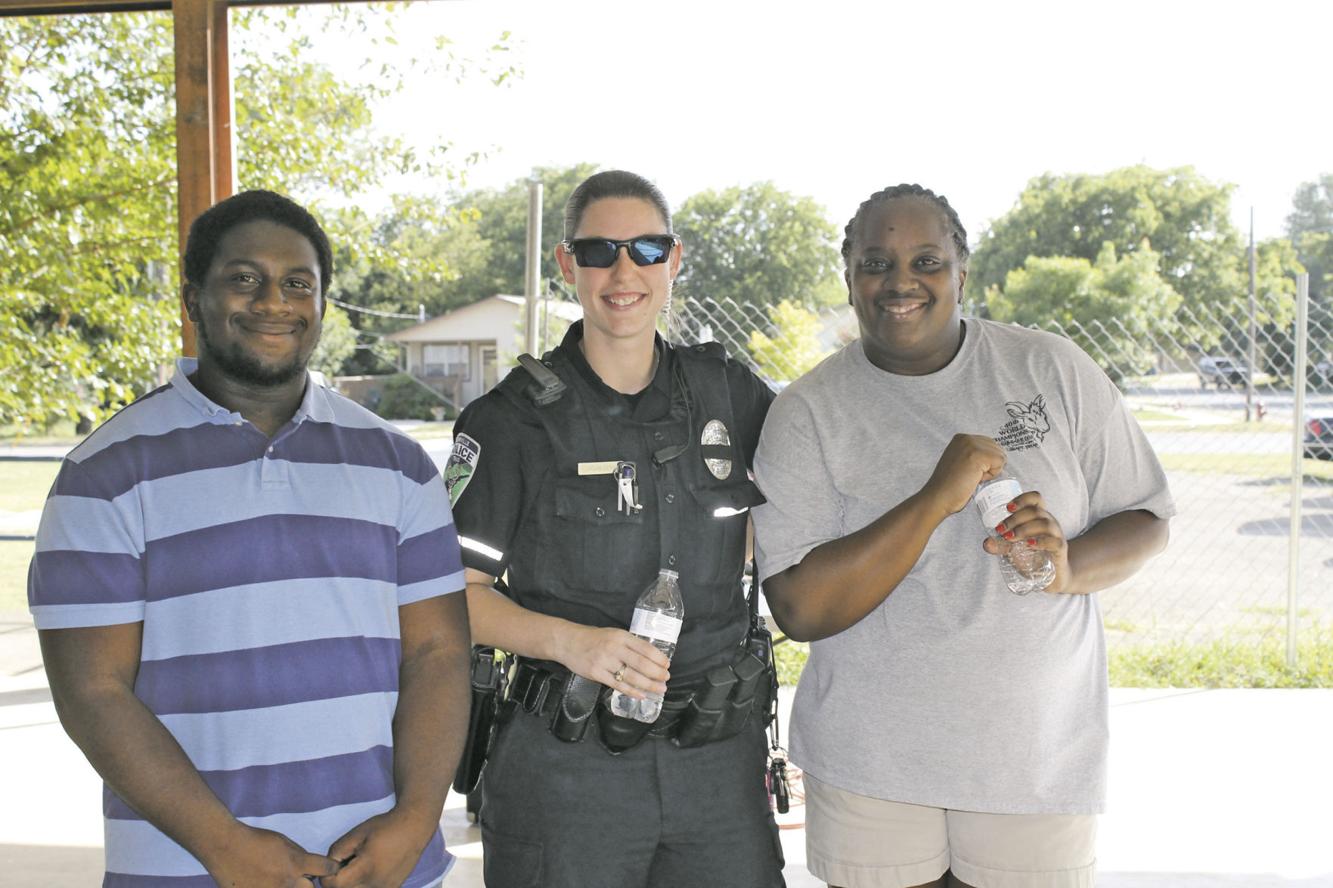 Doyle School Community Center hosts gathering for police, neighborhood ...