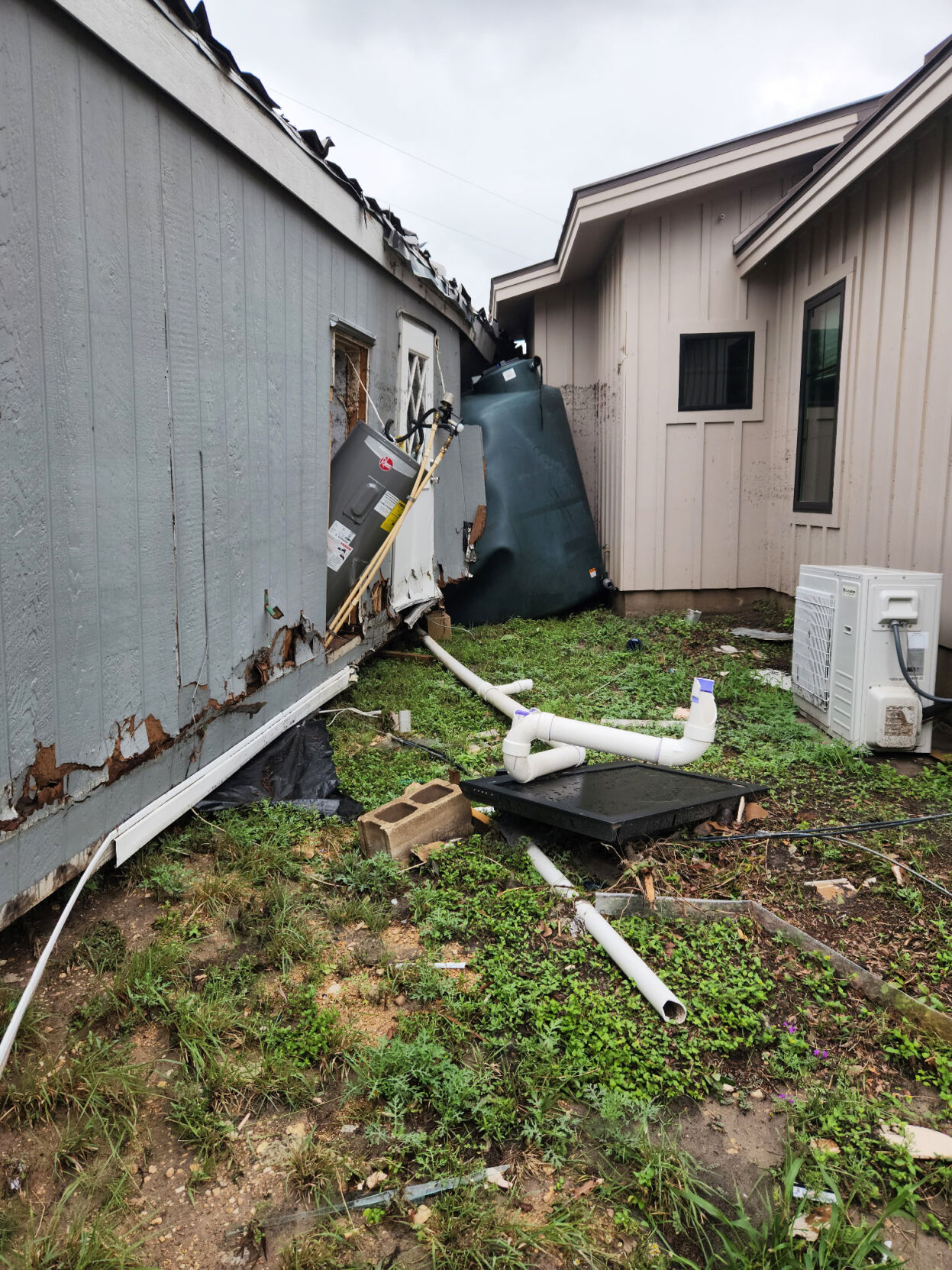 Washed away: Couple recalls terrifying night as flood carried them ...