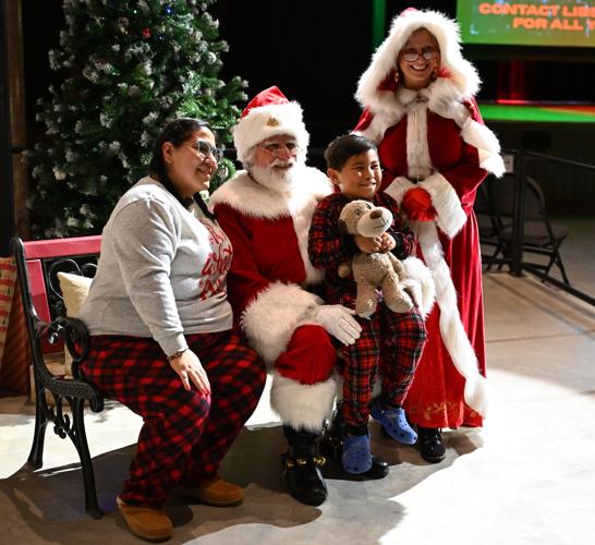 Santa Saturday at Arcadia | Entertainment | dailytimes.com