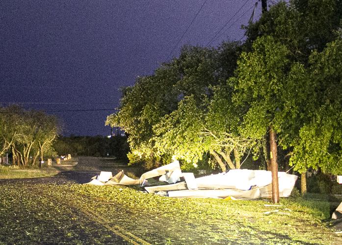 Photo gallery: Storm slams into Kerr County | Multimedia | dailytimes.com