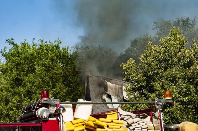 Photo gallery: Fire destroys Ingram home | Multimedia | dailytimes.com