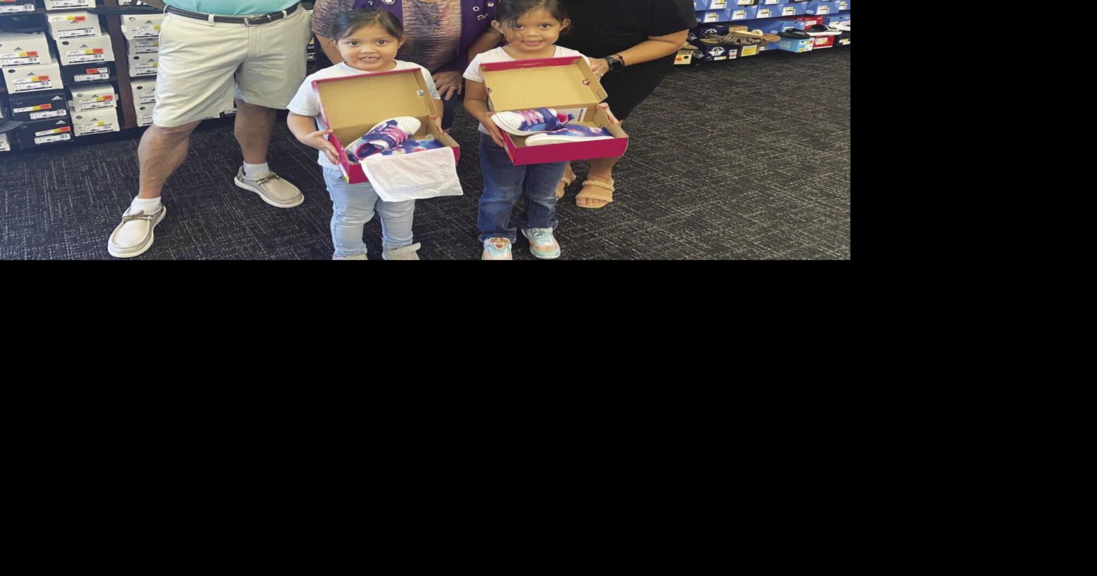 Elks help Ingram kids get new school shoes | Local News | dailytimes.com