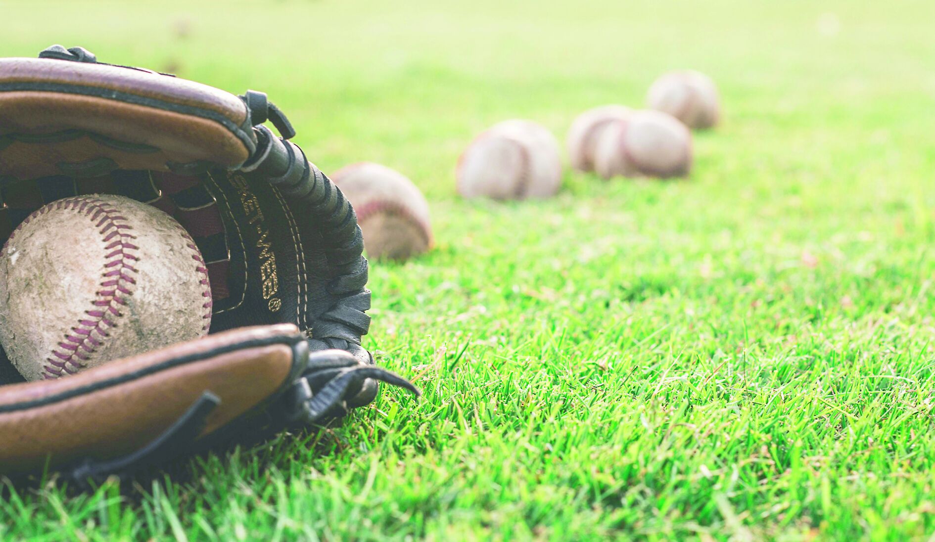 New double first base rule coming to high school baseball in 2027 ...