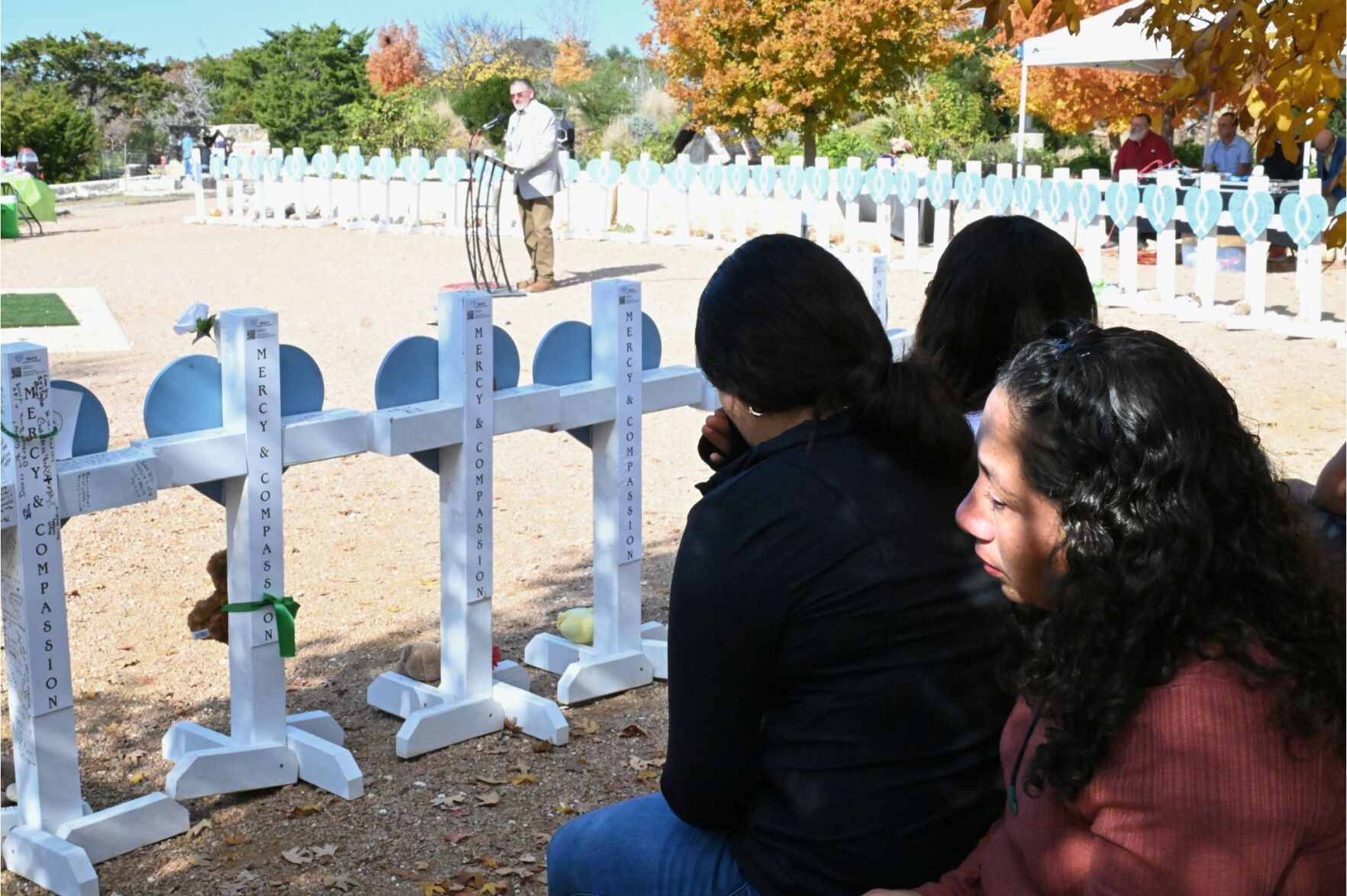 Flood victims families gather for cross remembrance ceremony ...