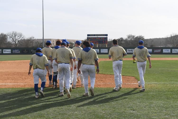 Antlers take loss against Bulldogs in home tournament | Sports ...