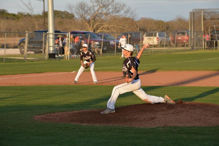Center Point baseball vs. Bandera | | dailytimes.com