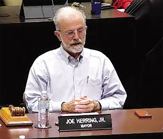 Mayor hopes to resume duties soon | News | dailytimes.com