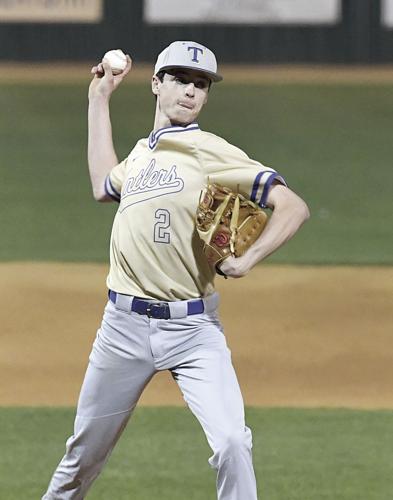 Tivy drops first game of Tivy baseball tourney against Calallen, 1-0 ...