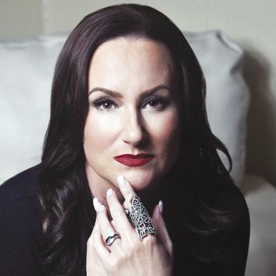 Daughter of country royalty coming to town for Mother’s Day weekend ...