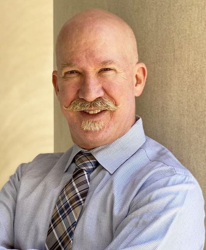 Visiting artist Tim Mispagel will join in Schreiner University ribbon ...