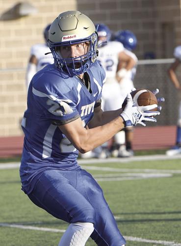 Tivy football participates in final scrimmage of the season Thursday ...