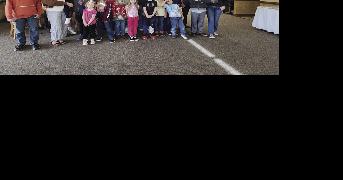 HCHSA students lend a hand at Dietert Center | Local News | dailytimes.com