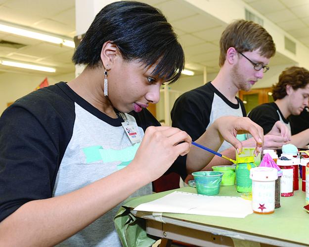Kansas University students volunteer at Kerrville State Hospital | News ...