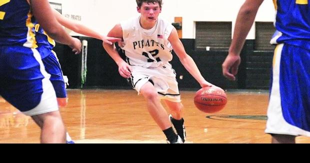 Pirates can't keep up with Panthers | Center Point | dailytimes.com