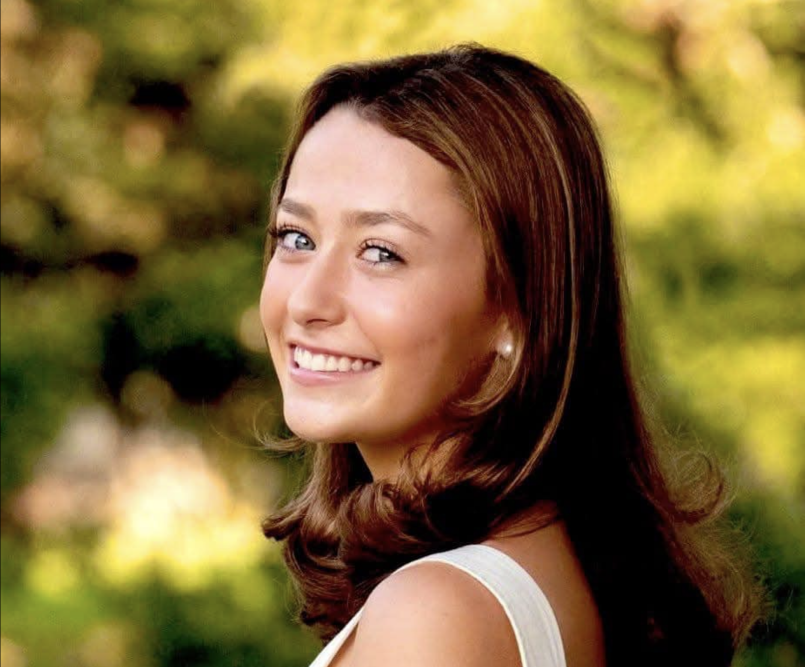 18 year-old Camp Mystic counselor Chloe Childress dies in the flood ...